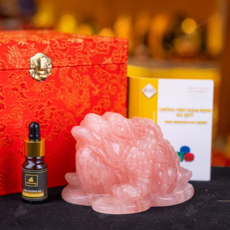 Cách đặt ông Cóc và Tỳ Hưu ở bàn Thần Tài đúng phong thủy - Đá Phong Thủy